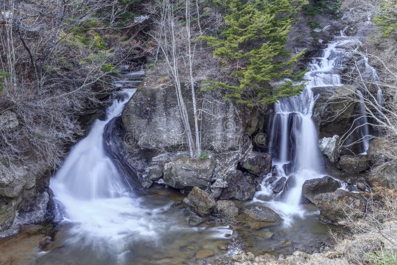 Ryuzu (Dragon Head) Waterfall Stock Image - Image of leaves, flow: 16621667