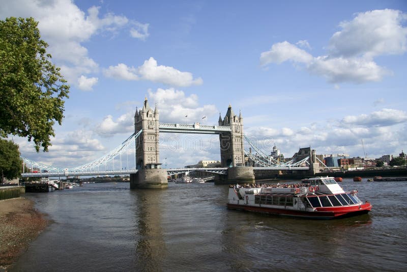 Rzeka Tamiza Most London Tower Obraz Stock - Obraz złożonej z kapitał ...
