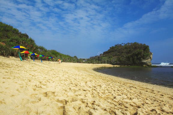 Süd-Java-Strand Mit Weißem Sand Stockfoto - Bild von meer, ozean: 121308346
