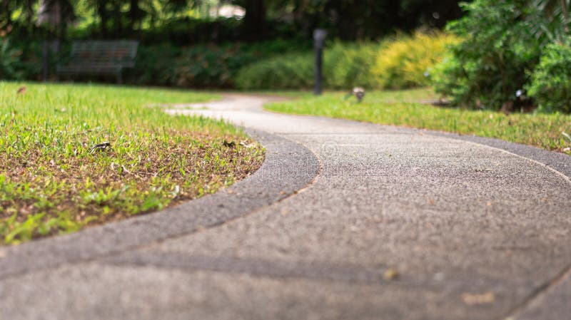 S Curve Walking Pathway in Garden. Stock Image - Image of outdoor ...
