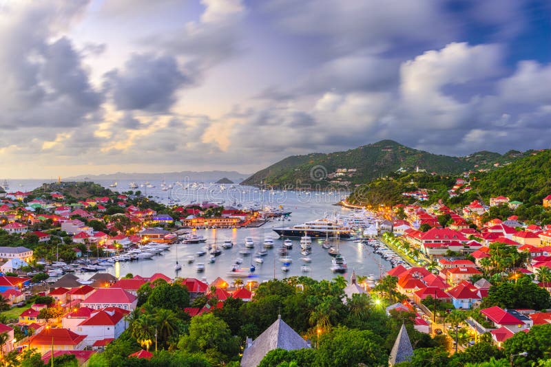 Ilha do ` s de St Bart foto de stock. Imagem de costa - 92841250
