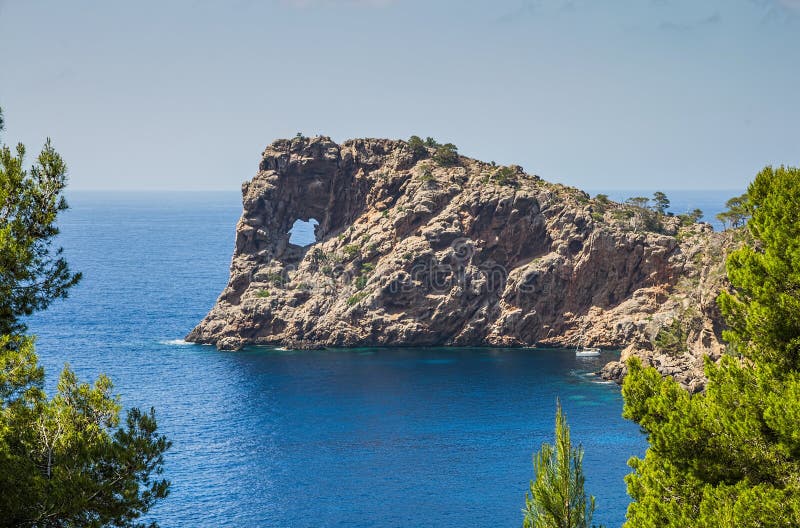 Sa Foradada em Mallorca imagem de stock. Imagem de maiorca - 45688205