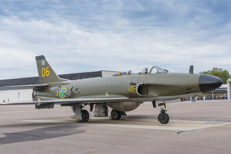 Saab J32 Lansen Kämpeflygplan Redaktionell Fotografering för Bildbyråer ...