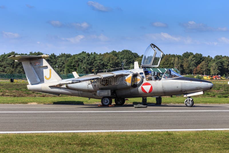 Saab 105 trainer editorial stock image. Image of platform - 46150009