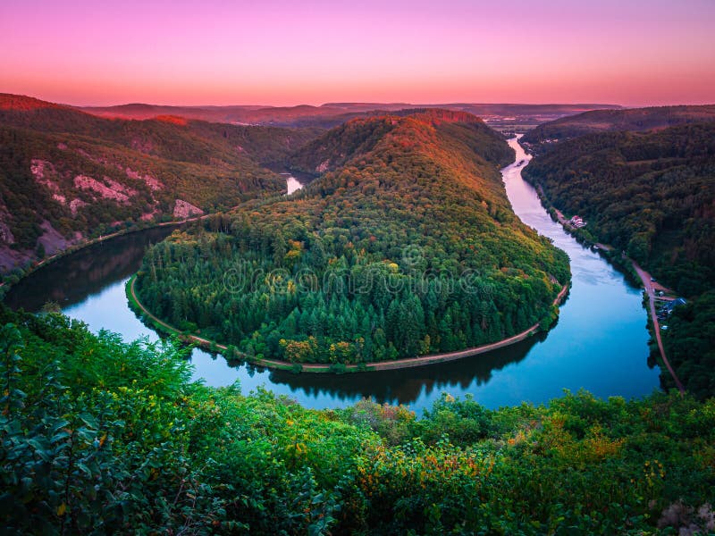 De Rivier van Saar stock afbeelding. Afbeelding bestaande uit saar ...