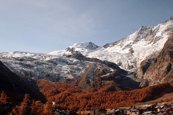 Saas fee forest autumn stock image. Image of climbing - 12566677