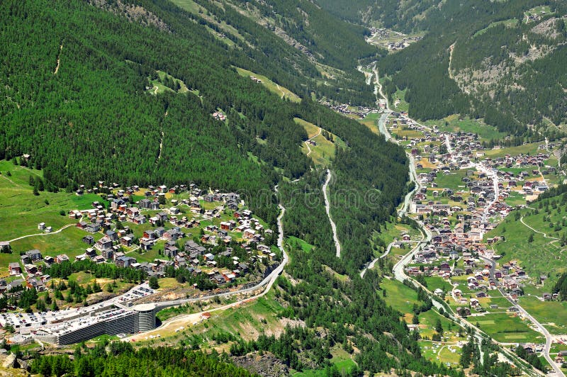 Saas Fee and Saas Grund stock photo. Image of adventure - 35147964