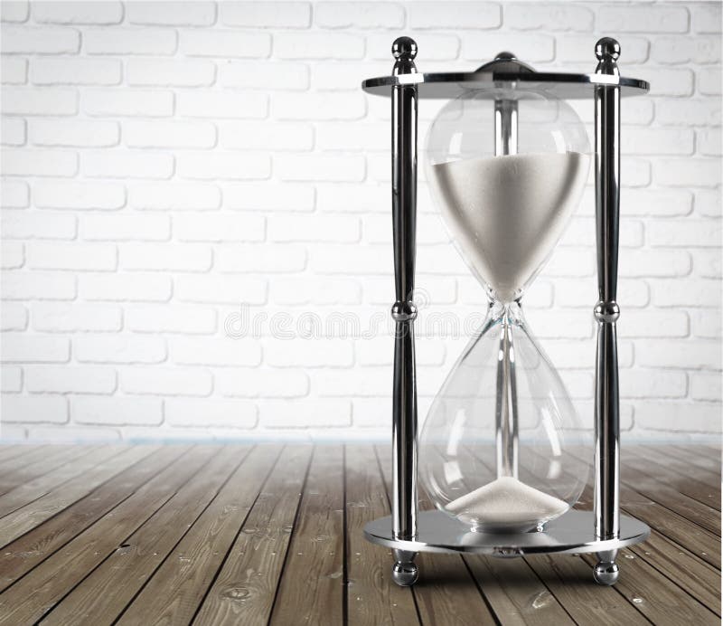 Le Sablier Est Un Moyen Ancien De Mesurer Le Temps Photo stock - Image ...