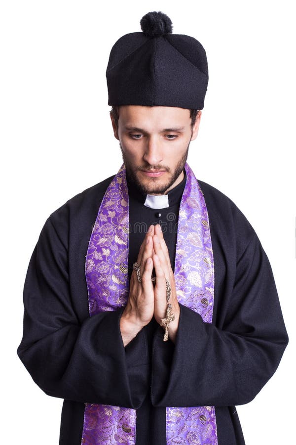 Sacerdote che prega immagine stock. Immagine di predicatore - 44538143