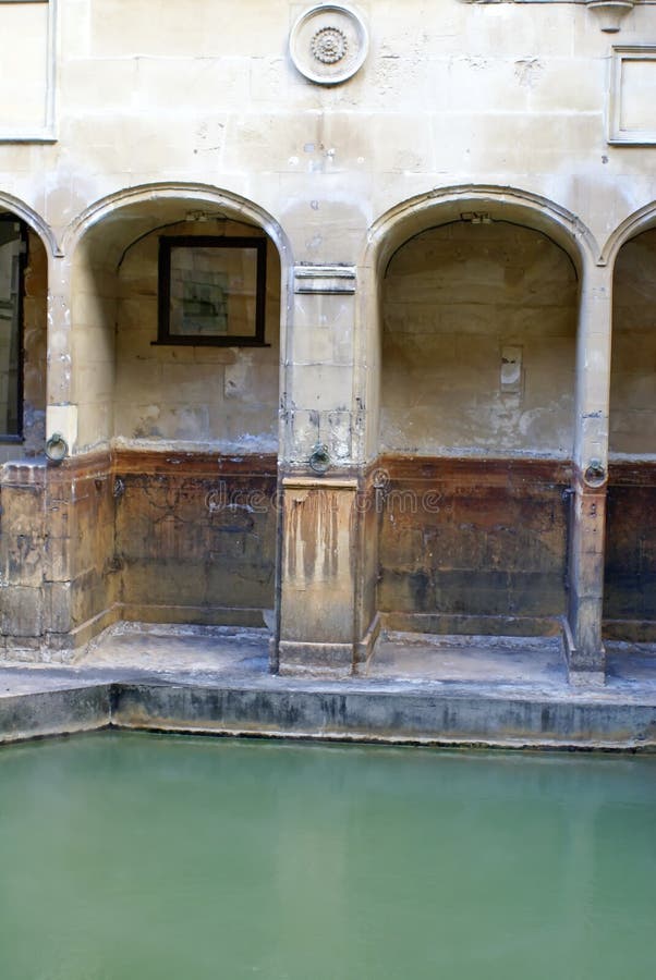 Sacred Pool at the Roman Baths Stock Image - Image of heritage, sacred ...