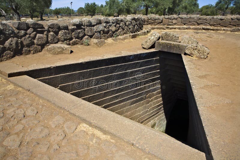 Sacred Well of Complex Nuragico Di Santa Cristina Stock Photo - Image ...