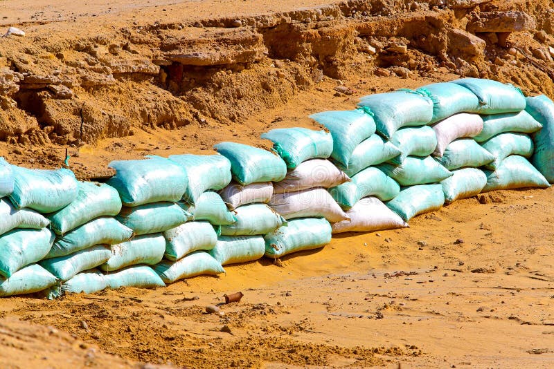 Sacs de sable photo stock. Image du sable, sacs - 27272196