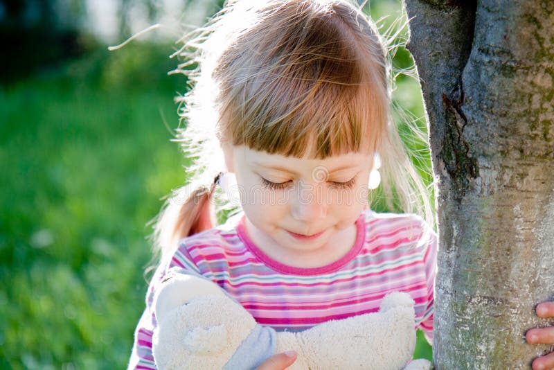 Sad Little Girl Alone On Outside The Home Picture. Image: 19666390