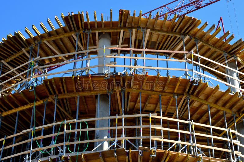 Safe and Adjustable Construction Stand Made of Hot-dip Galvanized Stock ...