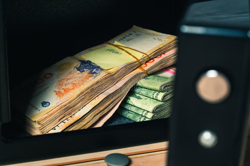 Safe or Domestic Security Box with Key and Digital Keypad Open with ...