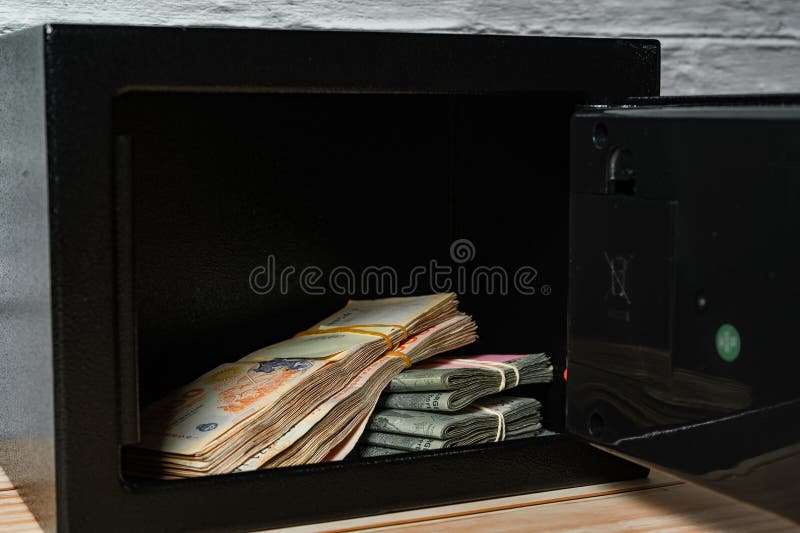 Safe or Domestic Security Box with Key and Digital Keypad Open with ...