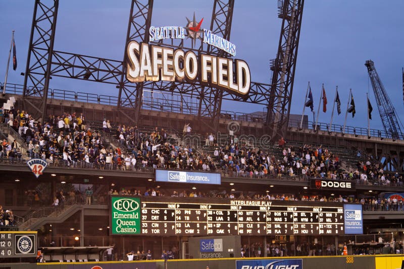Safeco Field - Seattle Mariners Editorial Photo - Image of pitcher ...