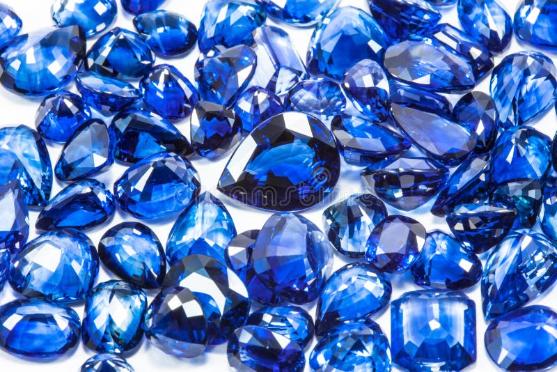 Safiras azuis foto de stock. Imagem de azul, gemstones - 31415858