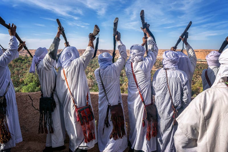 Sahraouis image stock éditorial. Image du passé, paume - 103448729