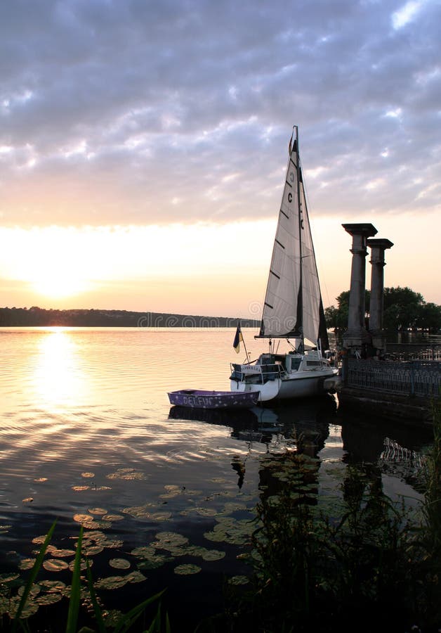Sail Boat at Lake on the Sunset Editorial Stock Image - Image of orange ...