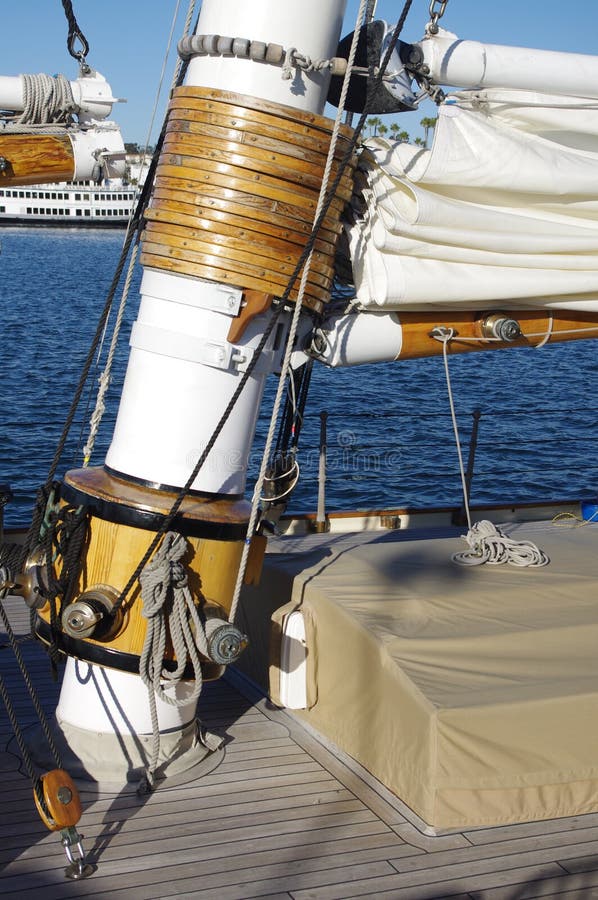Sail ship mast stock photo. Image of ship, sailing, ropes - 22966194