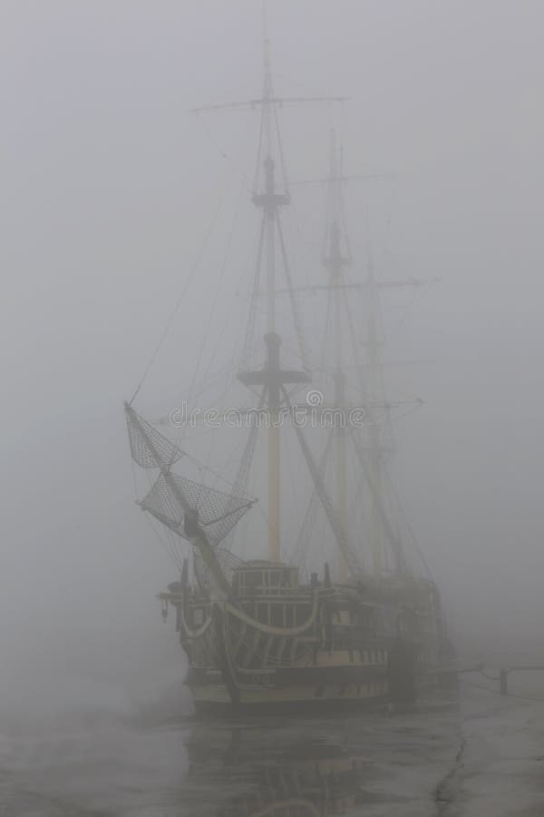 1,778 Old Ship Fog Photos - Free & Royalty-Free Stock Photos from ...