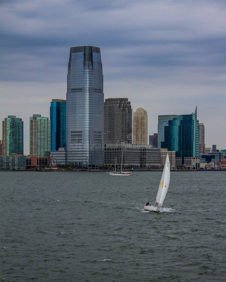 Sailboat on the Hudson River, NYC. Editorial Image - Image of buildings ...