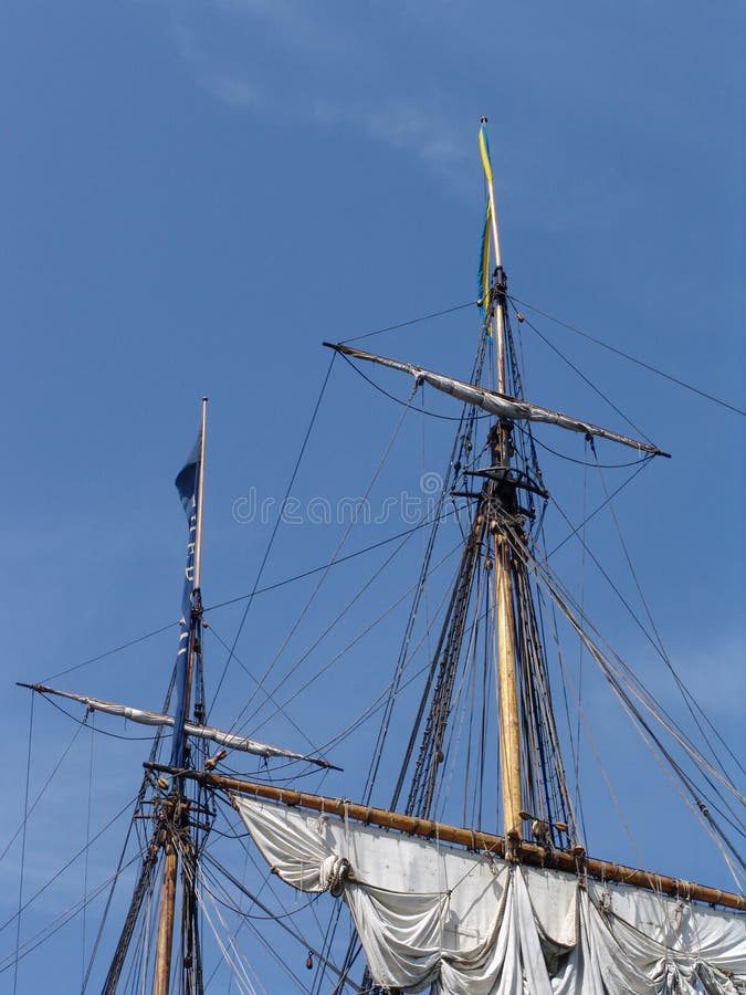 Sailboat Rigging And Masts Picture. Image: 2486018
