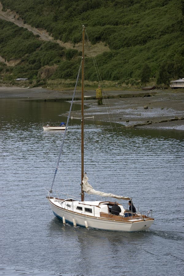 Sailboat editorial image. Image of tenglo, port, montt - 39412240