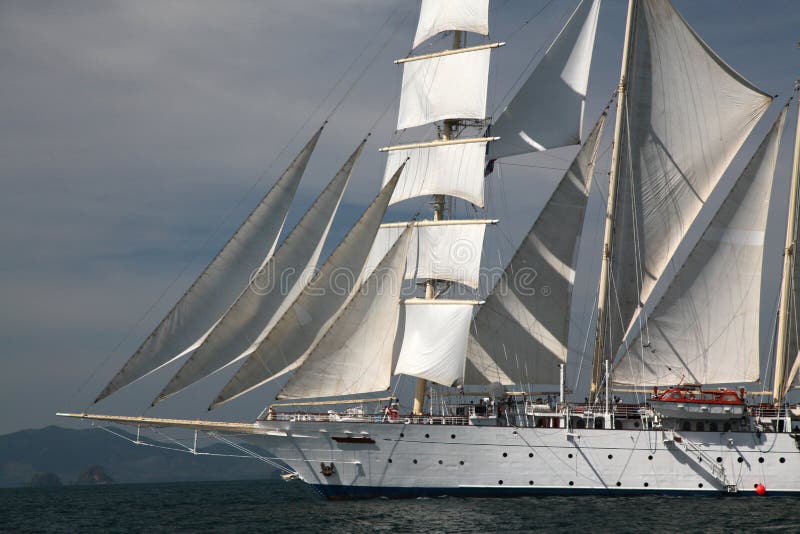 Clipper Ship Under Full Sail Stock Photo - Image of ship, sails: 13271536