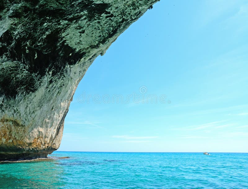 Sailing by the rocks stock image. Image of emerald, orosei - 41398969