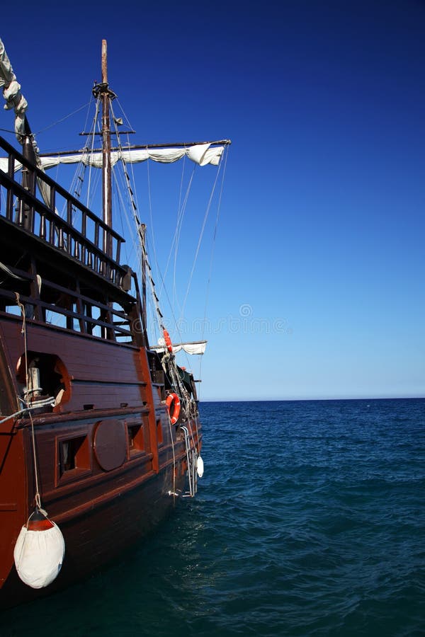 1,260 Old Ship Railing Stock Photos - Free & Royalty-Free Stock Photos ...