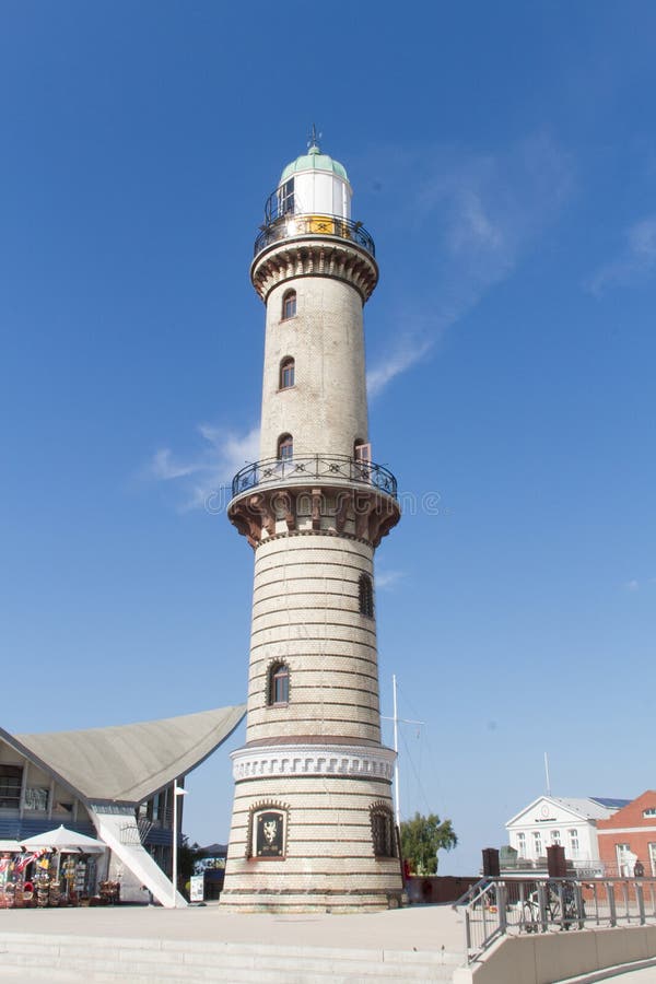 Light house and port editorial photography. Image of coast - 124887762