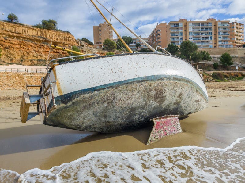 The Sailing Yacht Had an Accident Stock Photo - Image of discarded ...