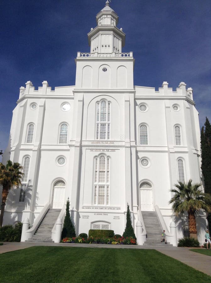 Saint George LDS Temple editorial image. Image of utah - 92623275