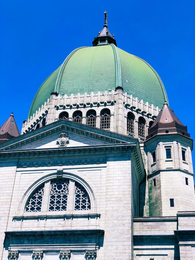 Saint Joseph Oratory in Montreal Stock Photo - Image of roman, mount ...