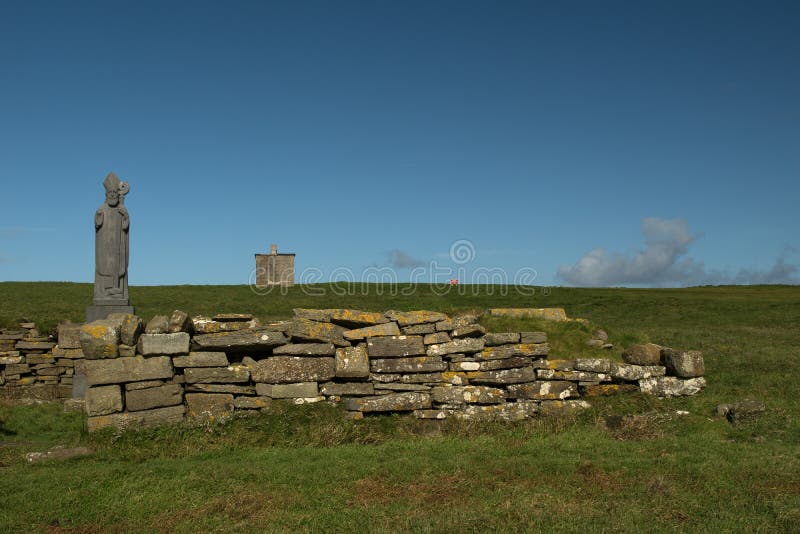 Downpatrick Head Rock and Green Carpet of Soft Grass Bubbles. Ireland ...