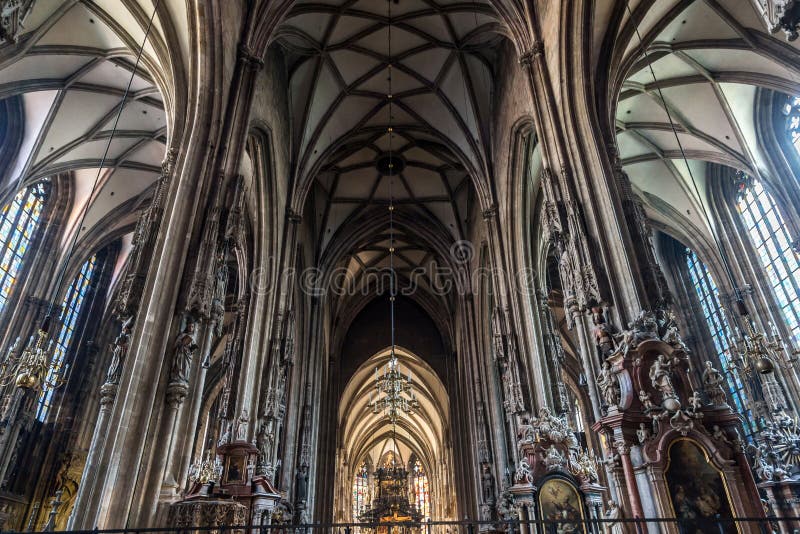 Saint Stephen Cathedral Interior, Vienna Editorial Image - Image of ...