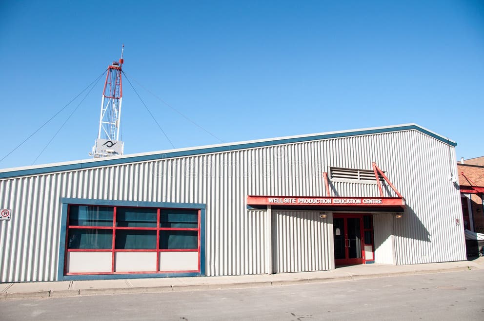 SAIT Polytechnic editorial image. Image of polytechnic - 33628465