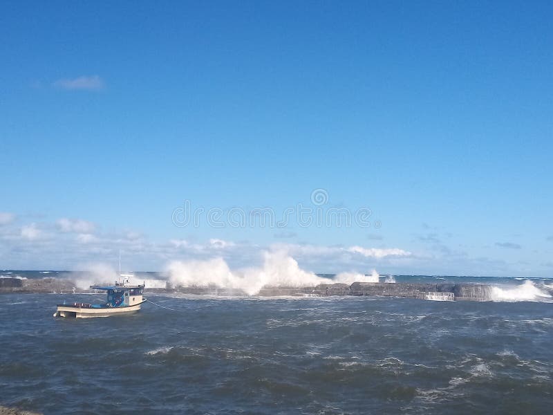 Sakhalin, Sea Waves, Tatar Strait Stock Image - Image of tatar, waves ...