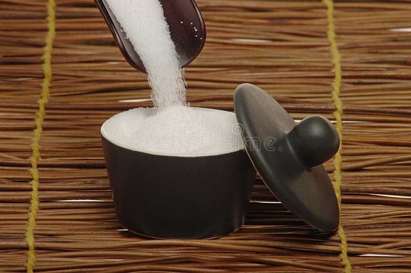 Sal mezclada con yodo imagen de archivo. Imagen de sabor - 23841983