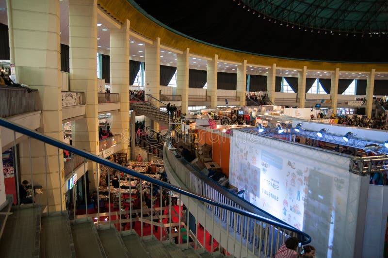 Sala de exposiciones foto de archivo editorial. Imagen de conocimiento ...