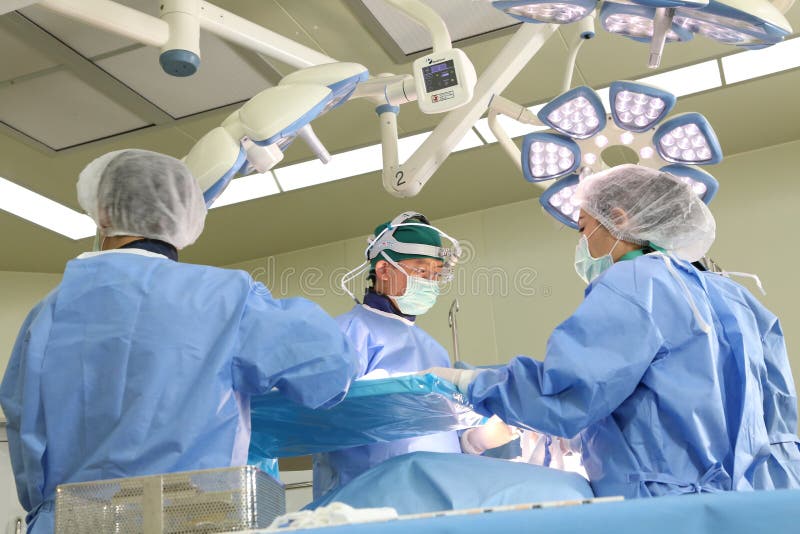 Sala operacyjna fotografia editorial. Obraz złożonej z pokaz - 80171062