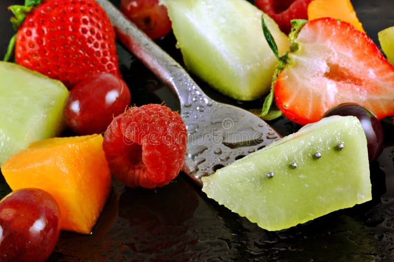 Salada da fruta imagem de stock. Imagem de melada, abacaxi - 2392891