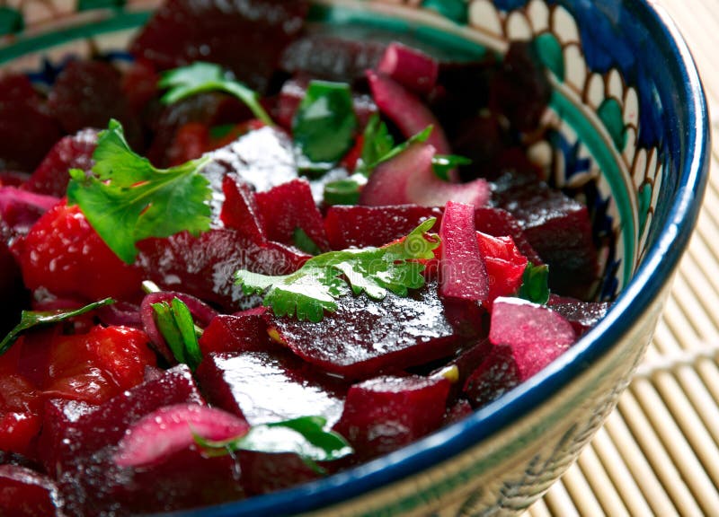 Salade Marocaine De Betterave Image stock - Image du sain, betterave ...