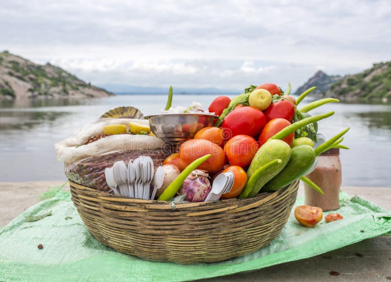 Salade Tokari stock afbeelding. Image of voedsel, gemengd - 105594925