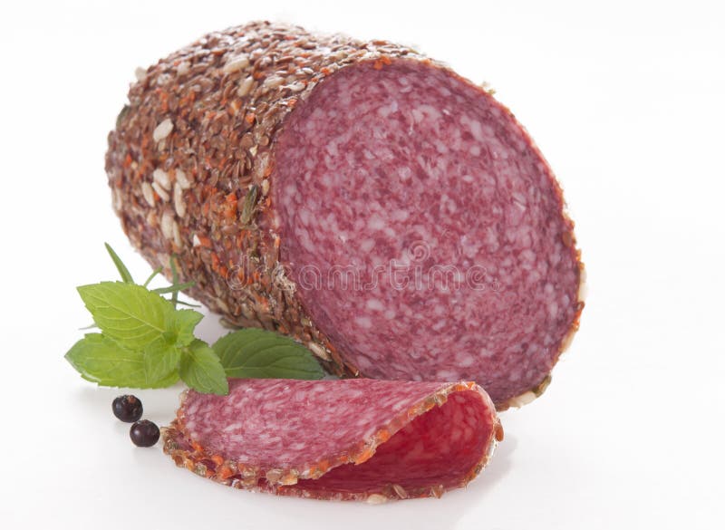 Salami arkivfoto. Bild av korv, mynta, korn, nötkött - 45977512