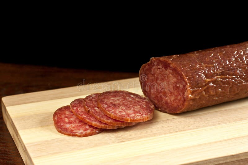 Salami italiano foto de stock. Imagem de coma, salsicha - 24231498