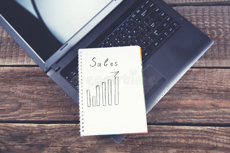 Sale Text on Notepad on Keyboard Stock Photo - Image of estate ...