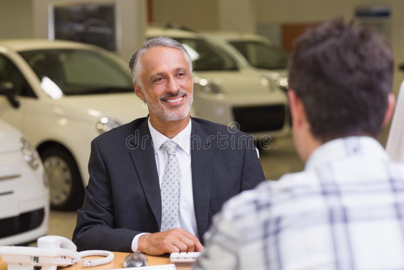 Salesman Speaking with a Client Stock Image - Image of sales, customer ...
